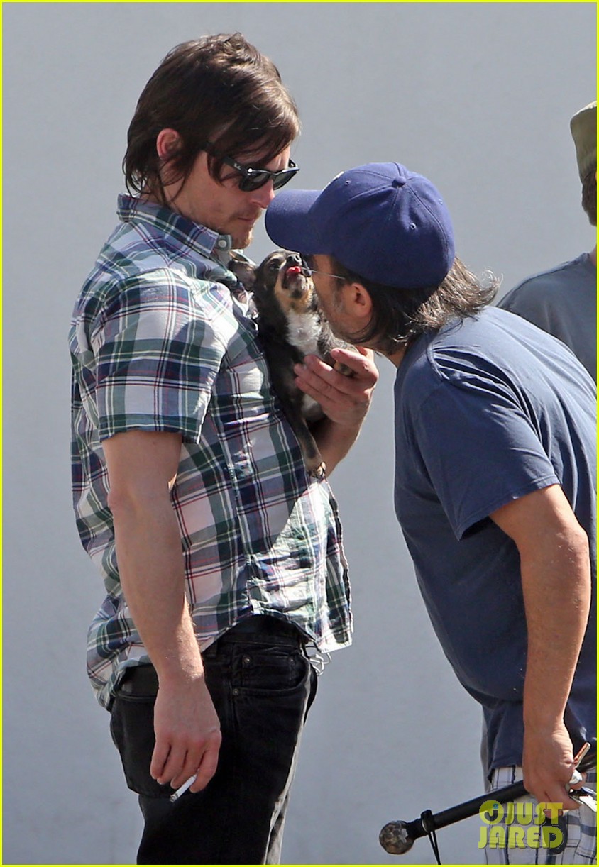 Norman Reedus: Win Signed 'Walking Dead' PS3 Game!: Photo 2835843 ...