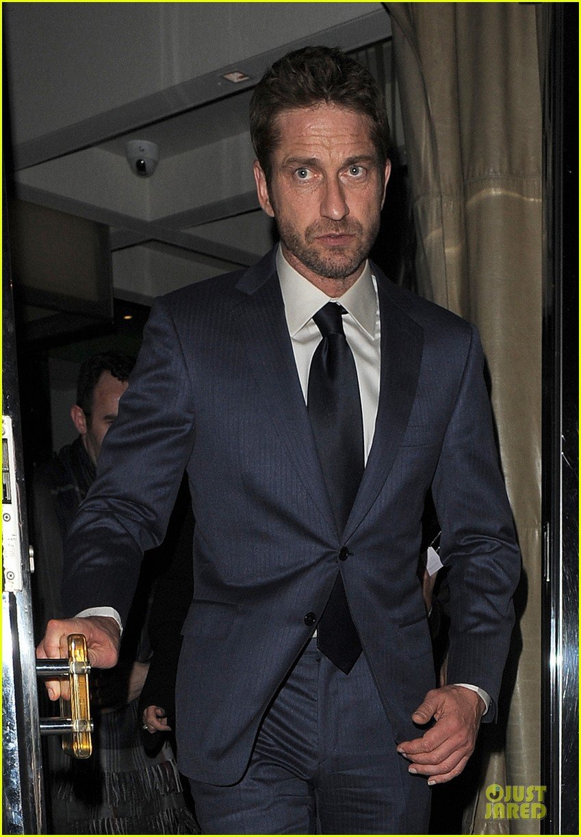 Gerard Butler: I Love to Dance!: Photo 2842280 | Gerard Butler Photos ...