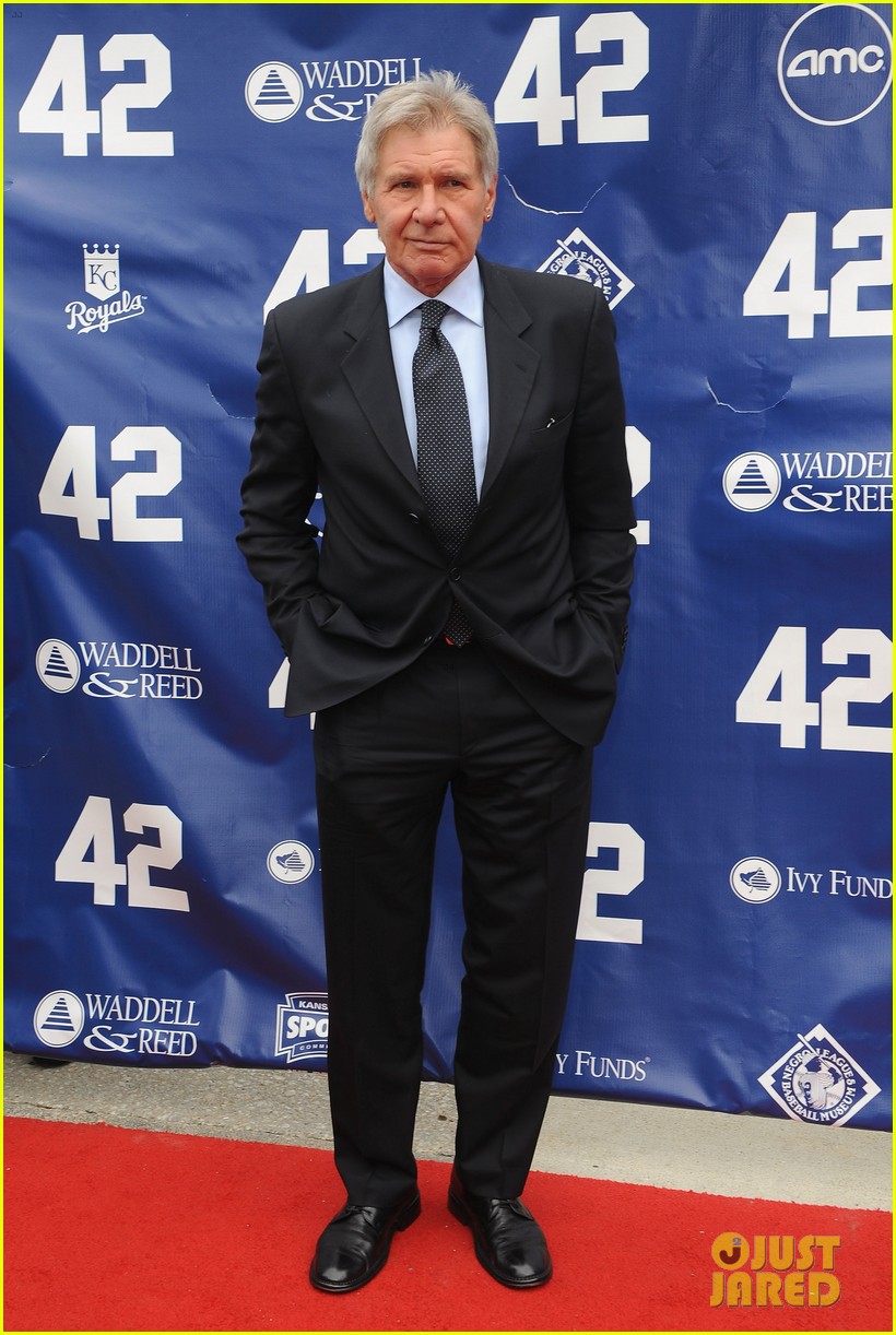 Harrison Ford & Chadwick Boseman: '42' Screening!: Photo 2848135 ...