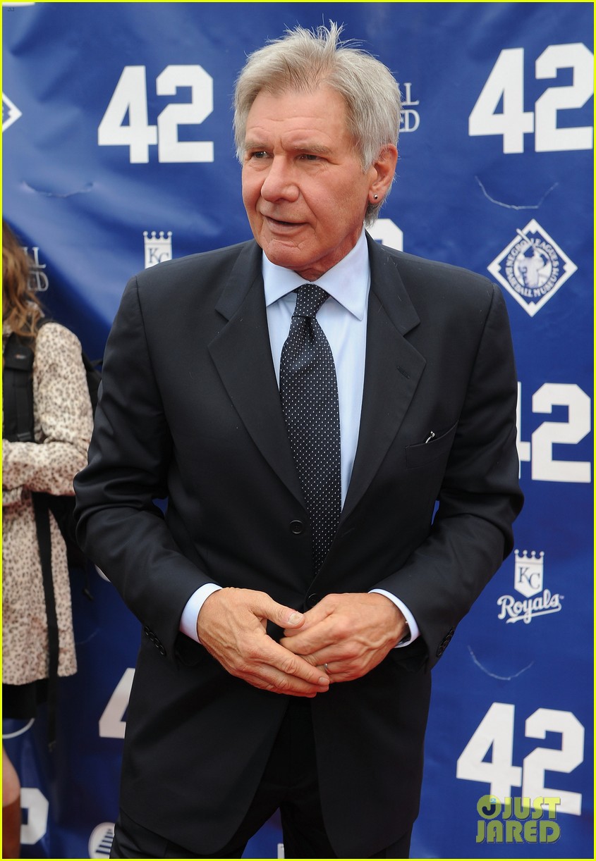 Harrison Ford & Chadwick Boseman: '42' Screening!: Photo 2848144 ...