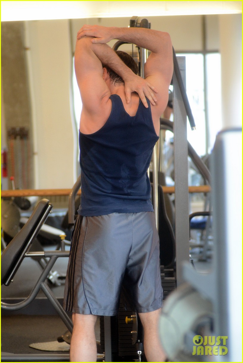 Hugh Jackman: Bulging Biceps Workout!: Photo 2847027 | Ava Jackman ...