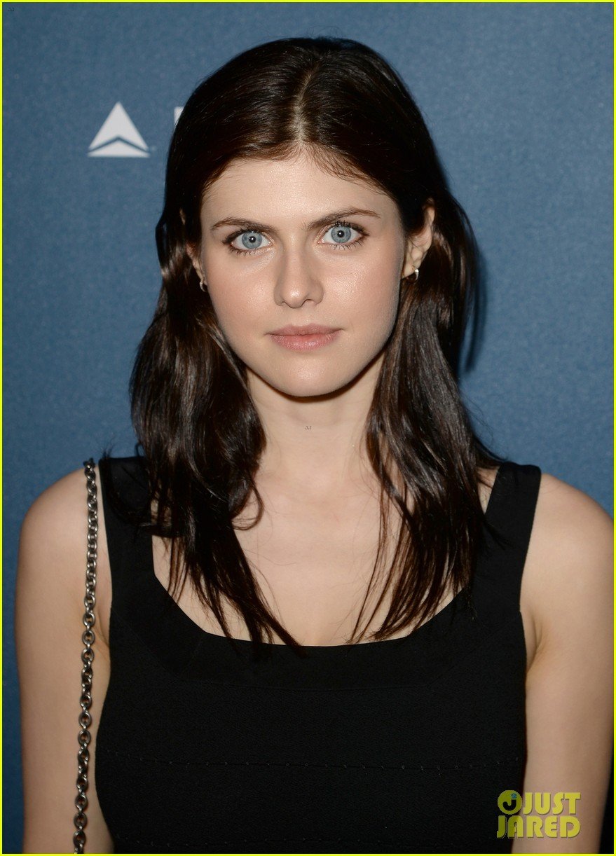 Logan Lerman & Mae Whitman - GLAAD Media Awards 2013: Photo 2854422 ...