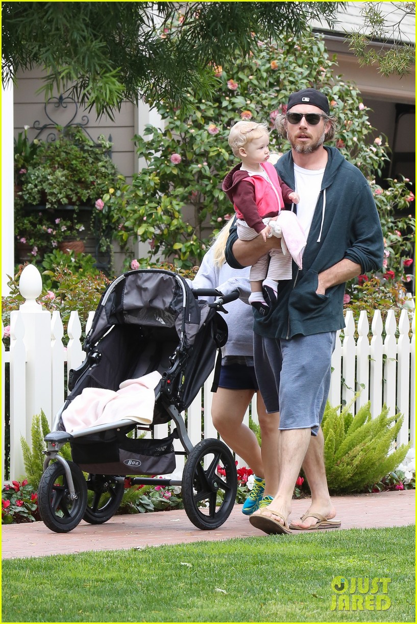 Jessica Simpson & Eric Johnson: Easter Outing with Maxwell!: Photo ...