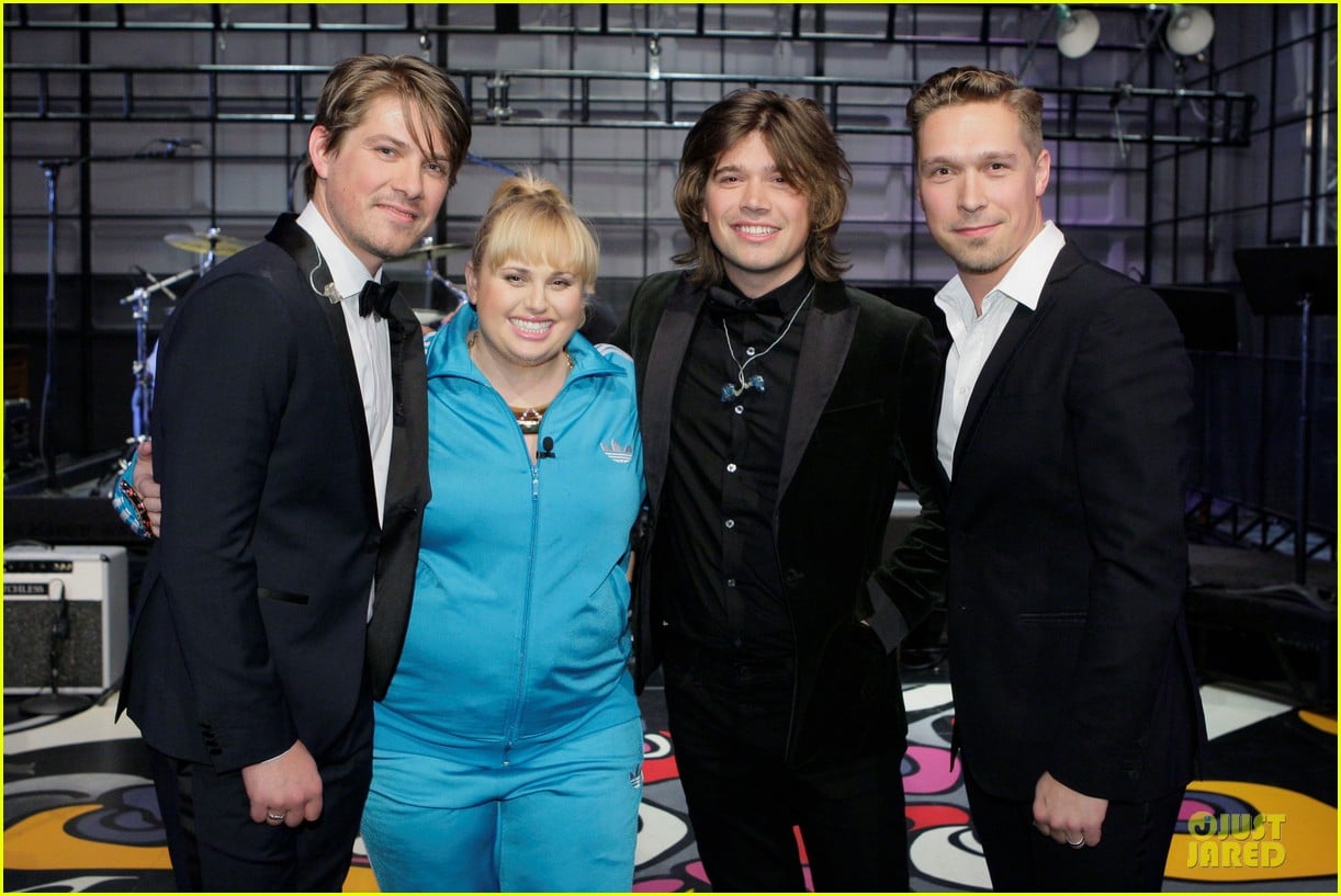 Rebel Wilson: 'Leno' Appearance with Hanson!: Photo 2846416 | Hanson ...