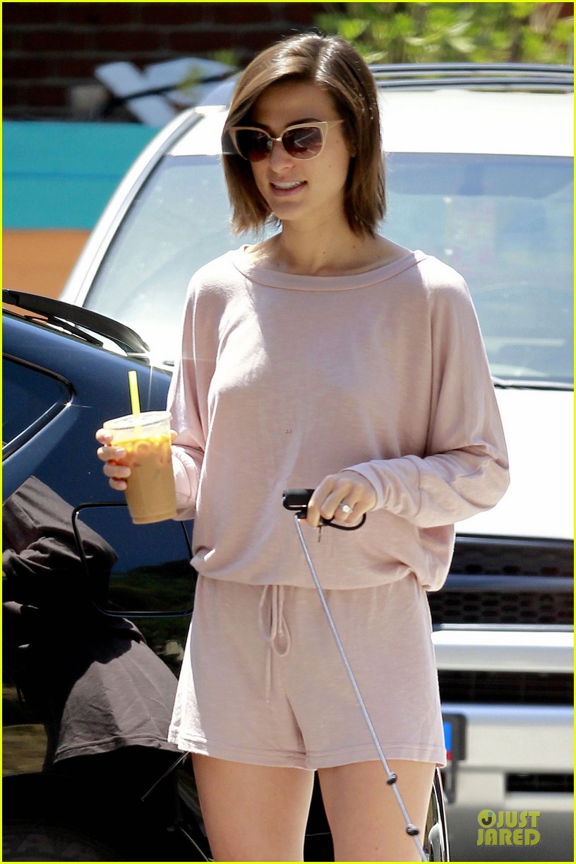 Justin Bartha & Lia Smith: Breakfast After Engagement!: Photo 2874256 ...