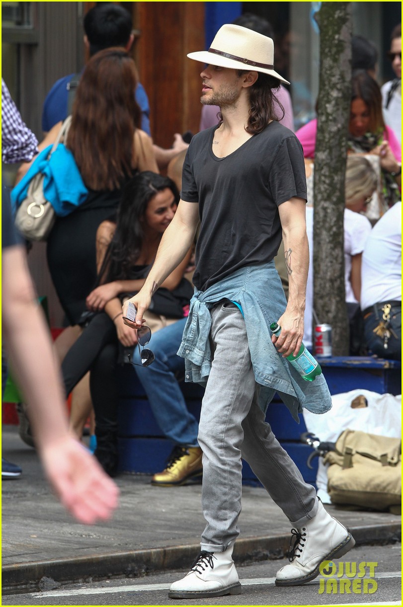 Jared Leto Performs Free Show in Union Square: Photo 2870048 | Jared ...