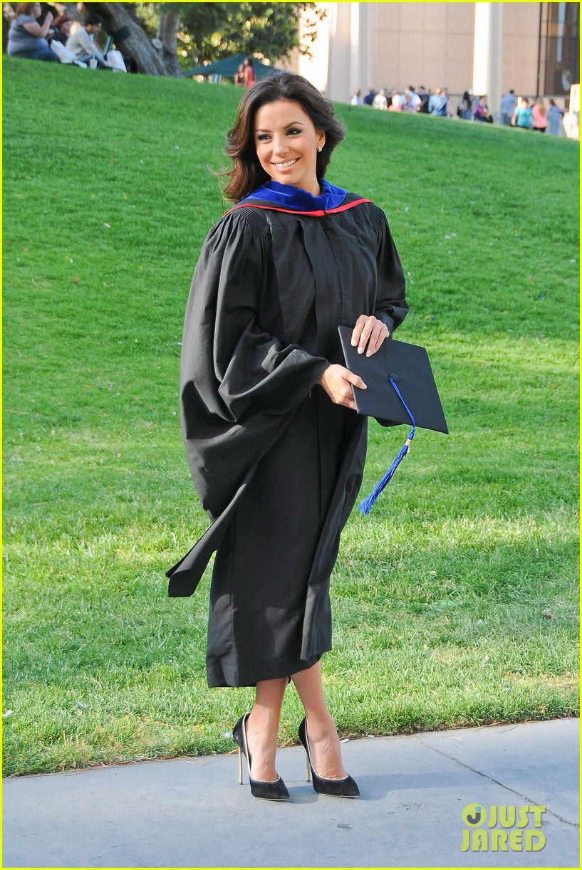 Eva Longoria Graduates with a Master's Degree from CSU!: Photo 2876554 ...