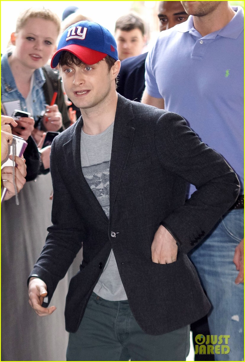 Daniel Radcliffe: 'I've Had an Amazing Decade': Photo 2876674 | Daniel ...