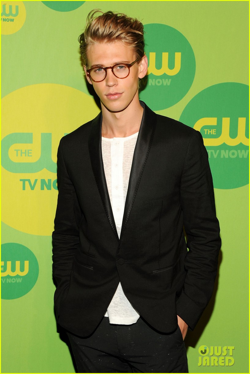 AnnaSophia Robb & Austin Butler: CW Upfront 2013!: Photo 2871830 ...