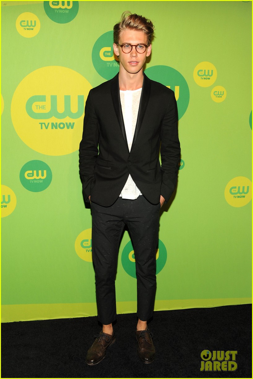 AnnaSophia Robb & Austin Butler: CW Upfront 2013!: Photo 2871831 ...