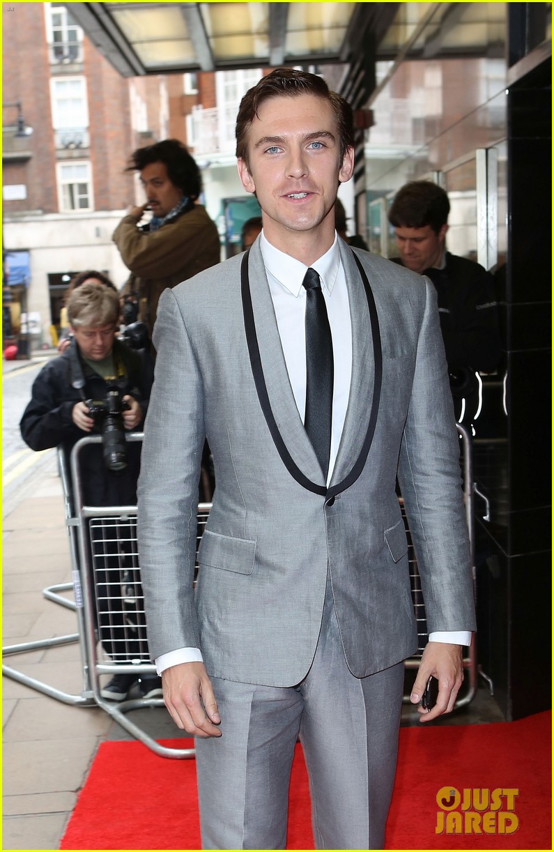 Dominic Cooper & Dan Stevens: 'Summer in February' Gala!: Photo 2888520 ...