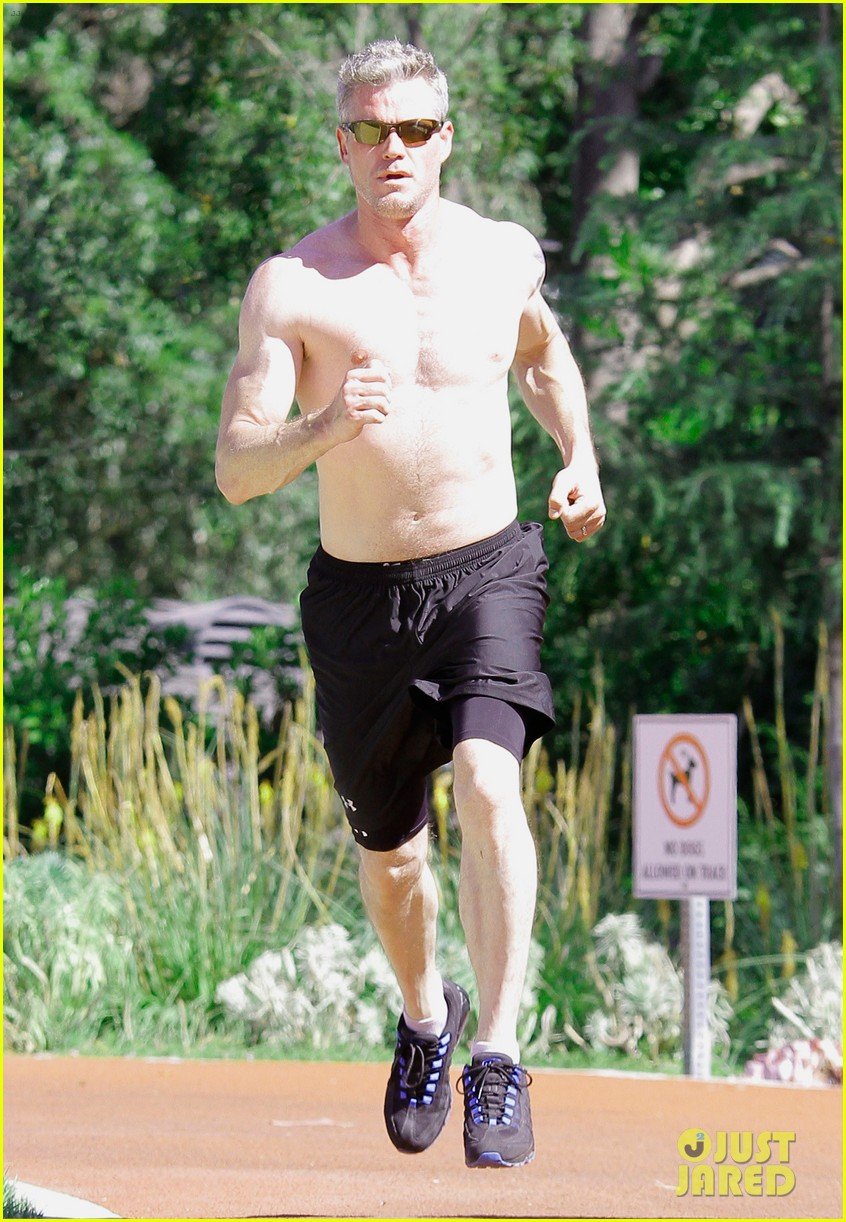 Eric Dane: Shirtless Workout at Coldwater Canyon Park!: Photo 2895363 ...