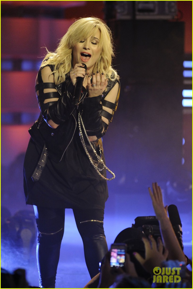 Demi Lovato: MuchMusic Awards Performances - Watch Now!: Photo 2892747 ...
