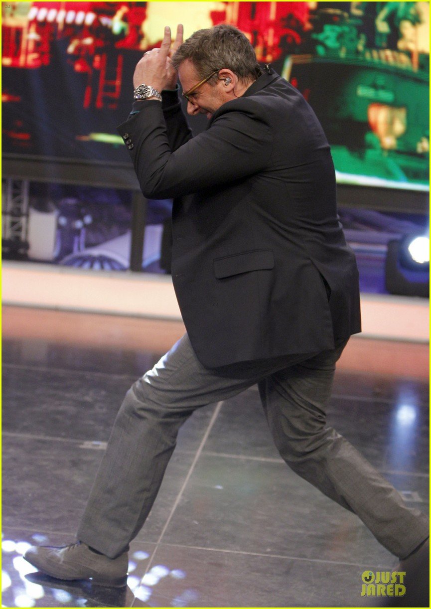 Shirtless Paul Rudd & Will Ferrell: 'Anchorman 2' Official Trailer ...