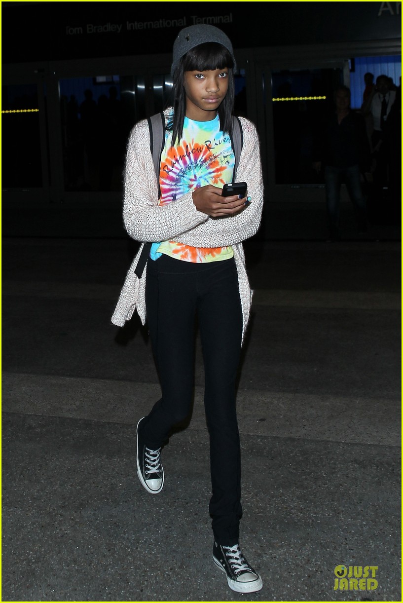 Willow Smith Covers Rihanna's 'No Love Allowed'!: Photo 2887019 | Jada ...