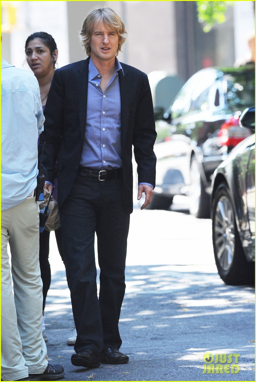 Jennifer Aniston: 'Squirrels to the Nut' Set Arrival!: Photo 2910341 ...