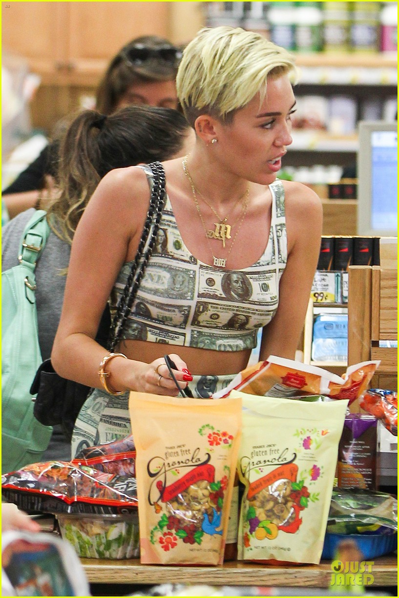 Miley Cyrus Bares Midriff with Money Dress!: Photo 2908624 | Miley ...