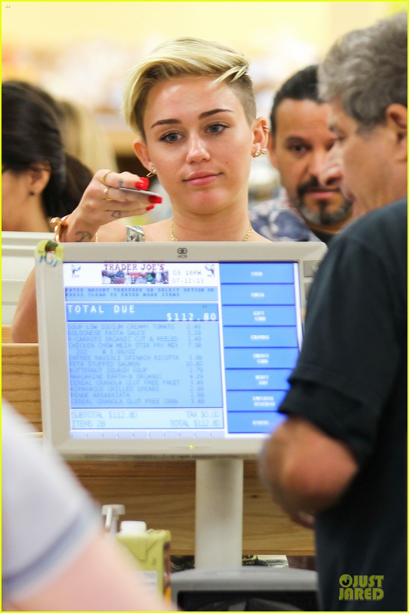 Miley Cyrus Bares Midriff with Money Dress!: Photo 2908629 | Miley ...