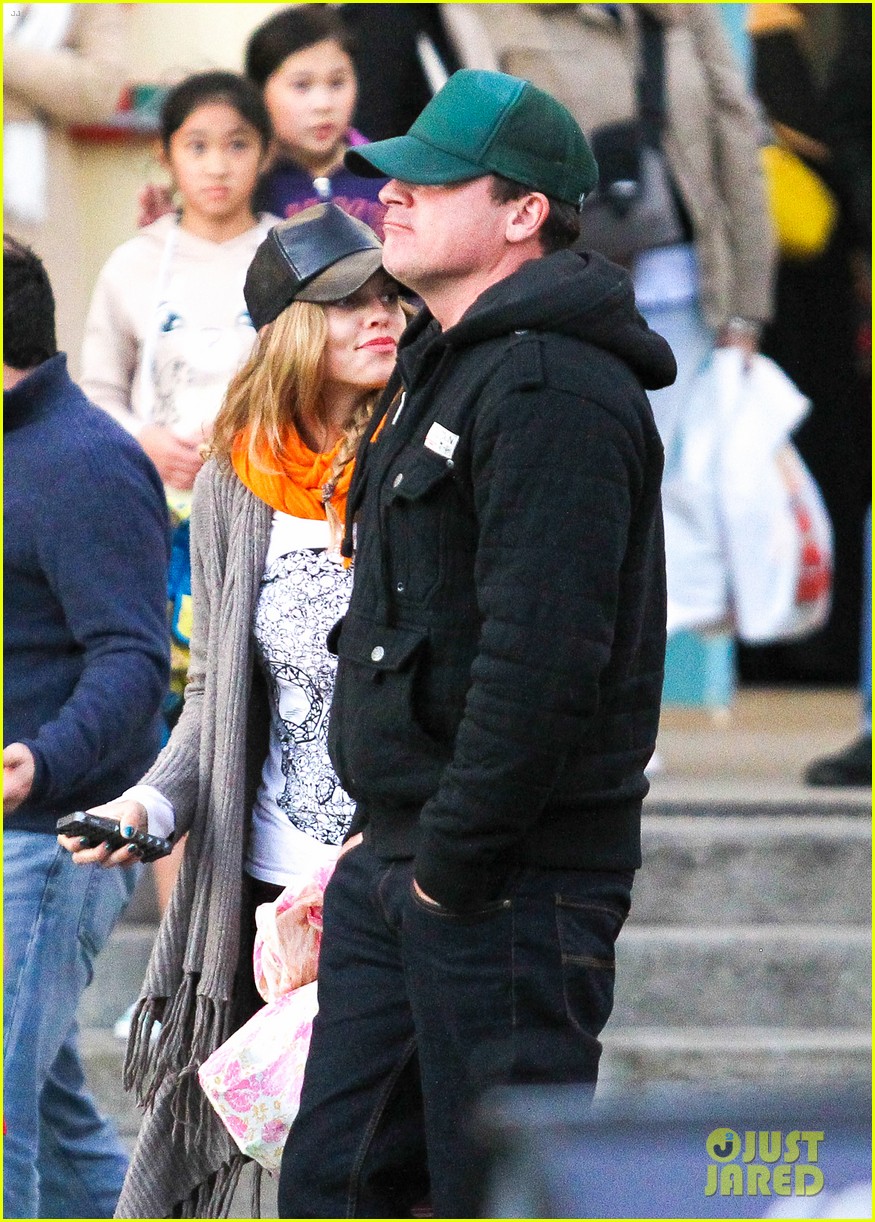 AnnaLynne McCord & Dominic Purcell: Luna Park Sydney Visit!: Photo ...