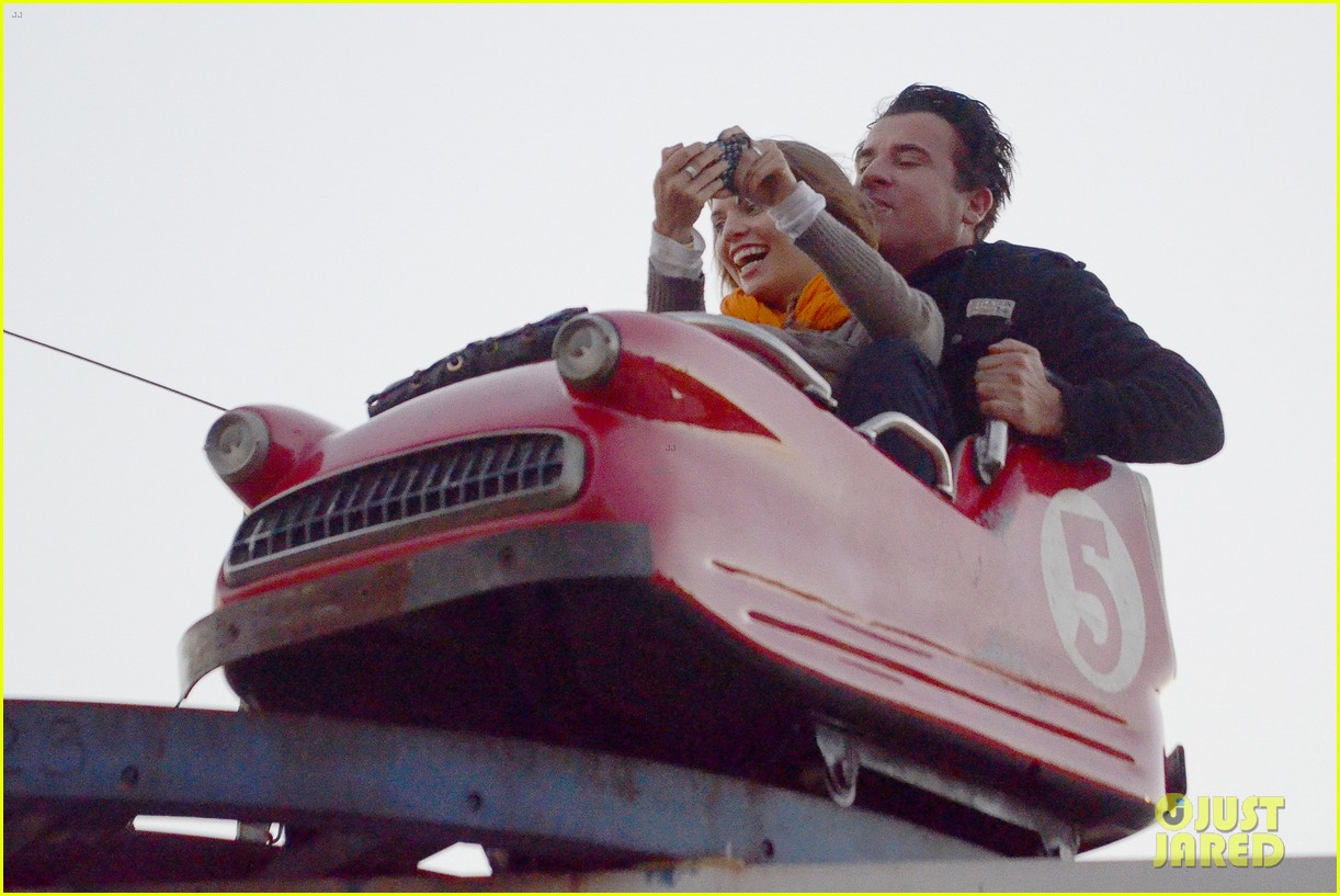 AnnaLynne McCord & Dominic Purcell: Luna Park Sydney Visit!: Photo ...