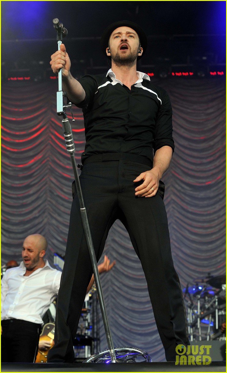 Justin Timberlake Performs After 'Take Back the Night' News!: Photo ...