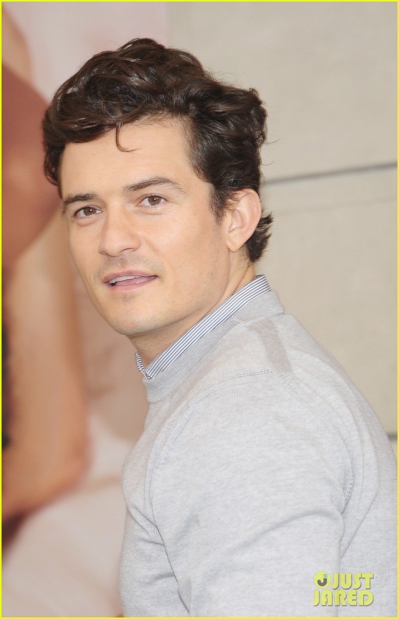 Orlando Bloom: 'Romeo & Juliet' Photo Call with Condola Rashad!: Photo ...