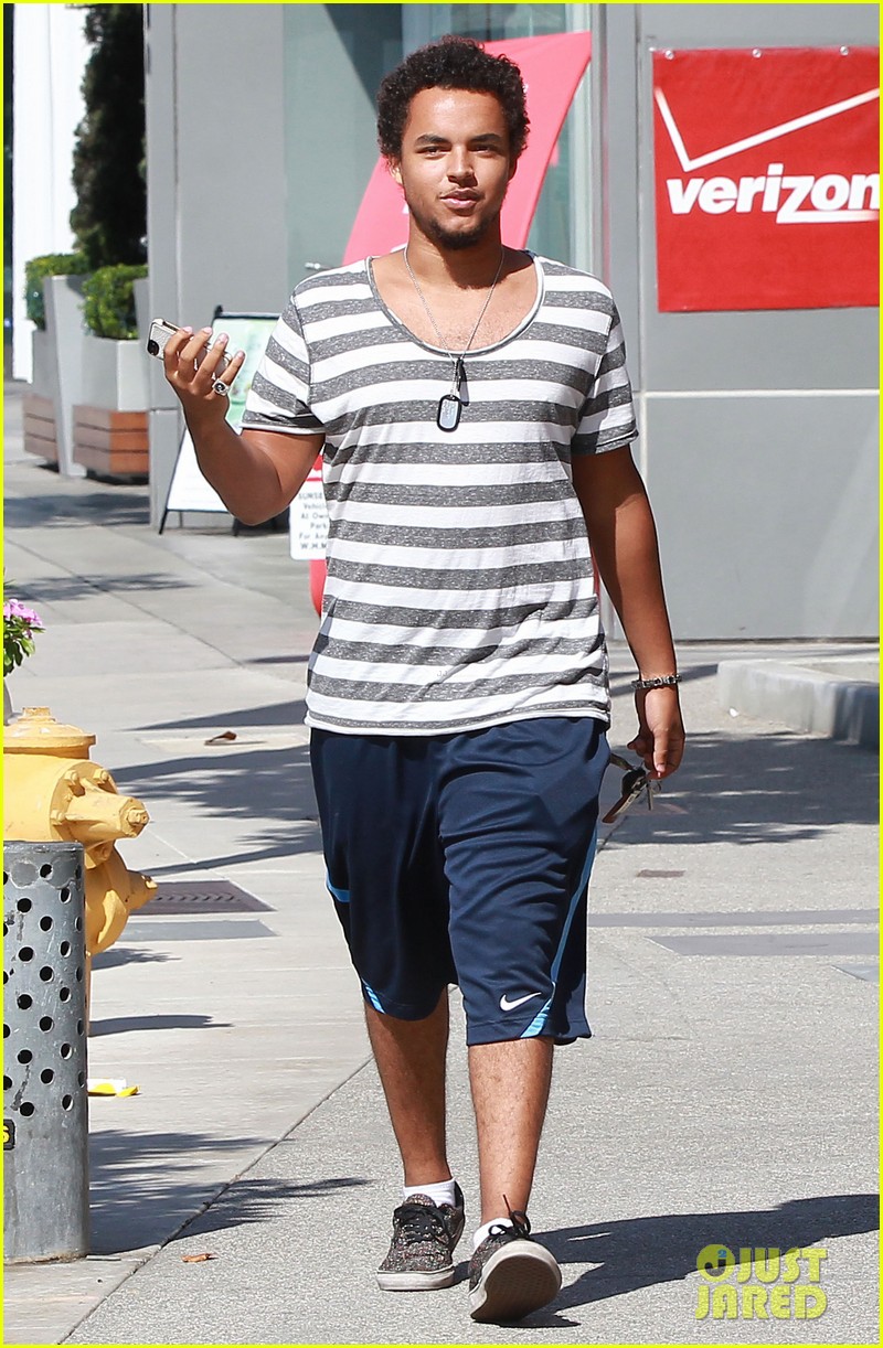 Connor Cruise: 'Big News Coming Soon'!: Photo 2926107 | Connor Cruise ...