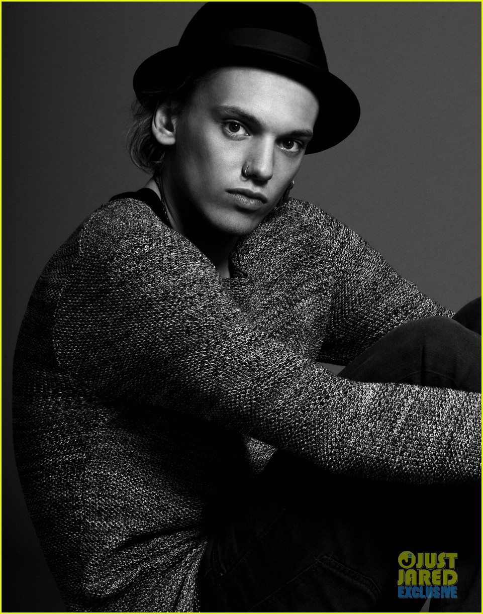 'Mortal Instruments' Men: Just Jared Spotlight of the Week (Exclusive ...