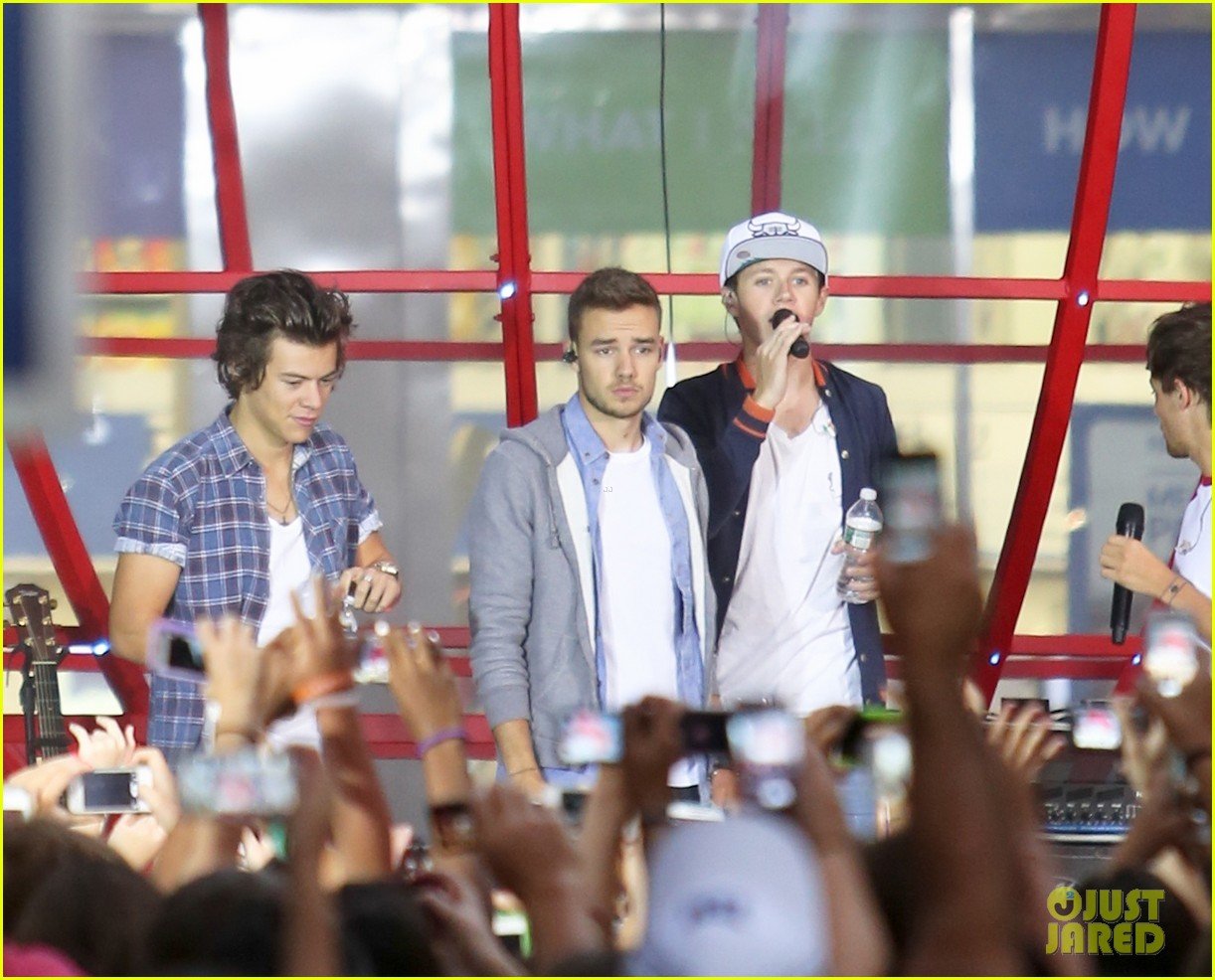 One Direction: 'Today' Show Concert Series - Watch Now!: Photo 2936126 ...