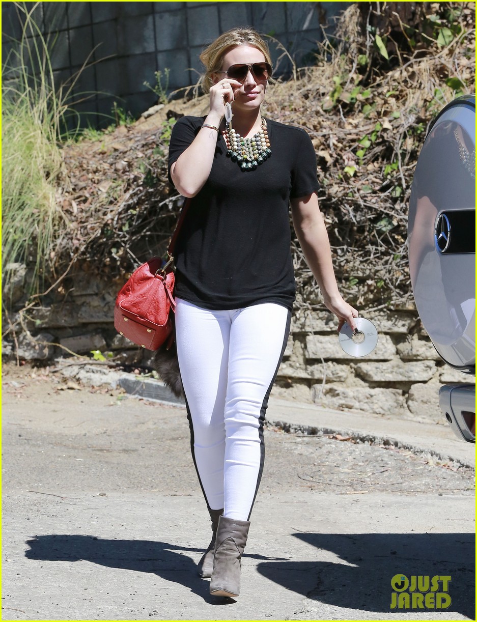 Hilary Duff Cooks with Sister Haylie for 'Real Girl's Kitchen'!: Photo ...