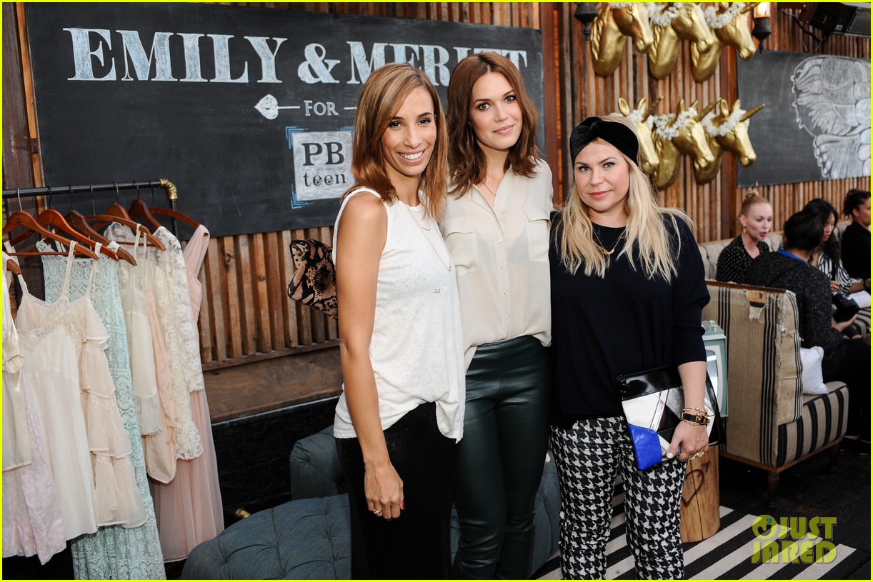 Emma Roberts & Holland Roden: Emily & Meritt's PBteen Launch: Photo ...