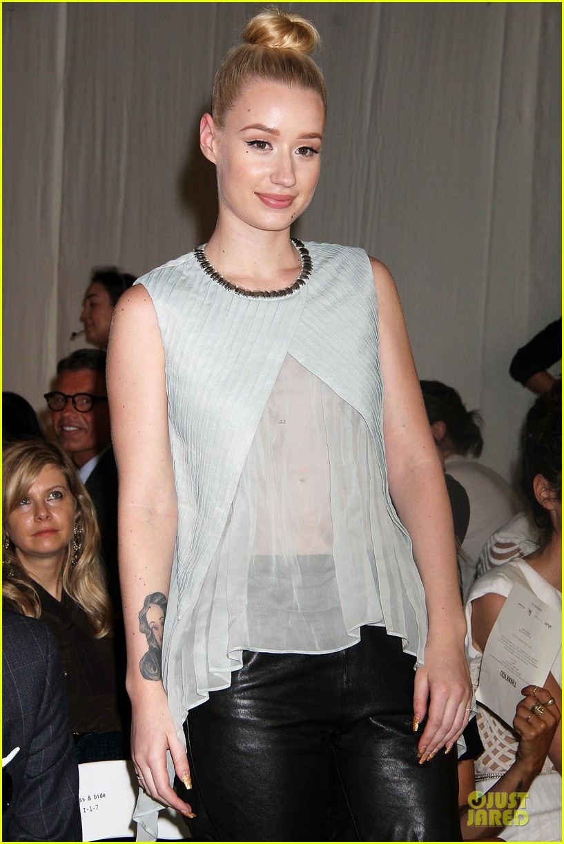 Zoe Kravitz & Iggy Azalea: Sass & Bide Fashion Show!: Photo 2949680 ...