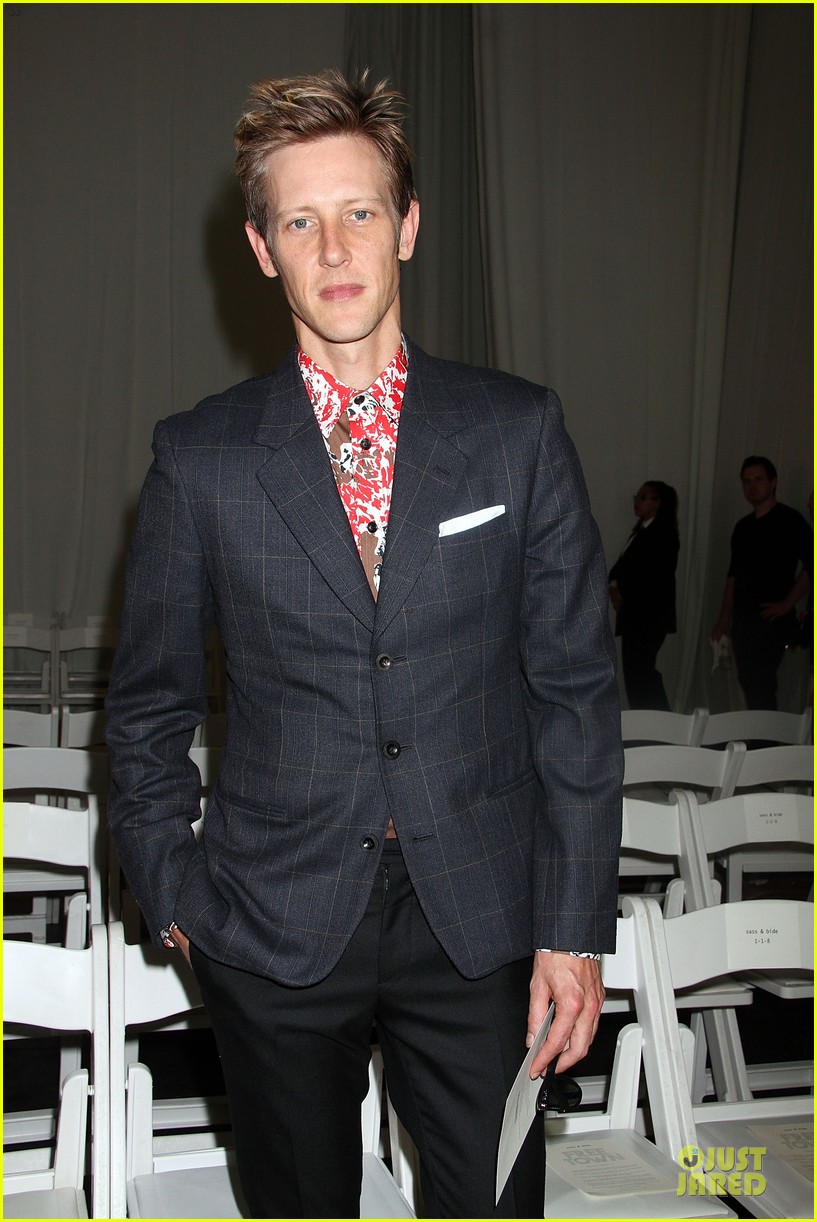 Zoe Kravitz & Iggy Azalea: Sass & Bide Fashion Show!: Photo 2949684 ...