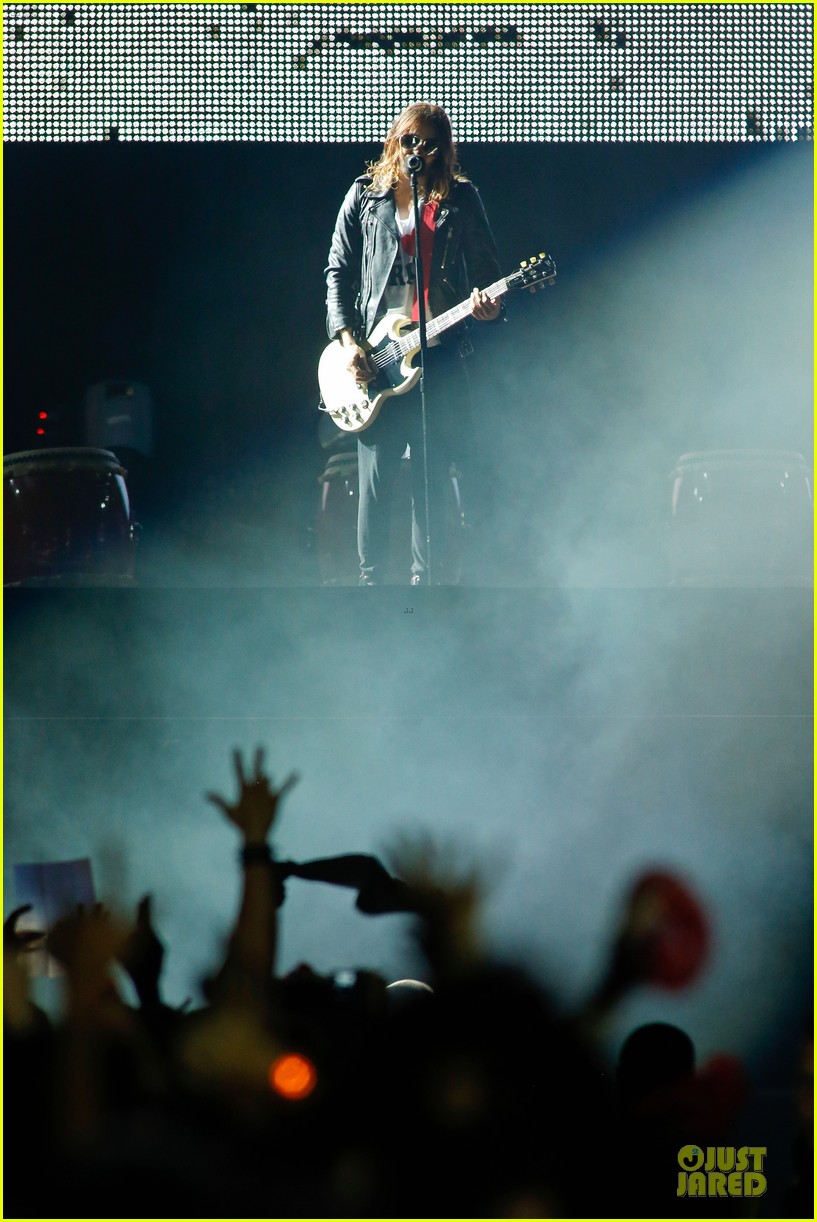 Jared Leto: Rock in Rio Performance with Thirty Seconds to Mars!: Photo ...