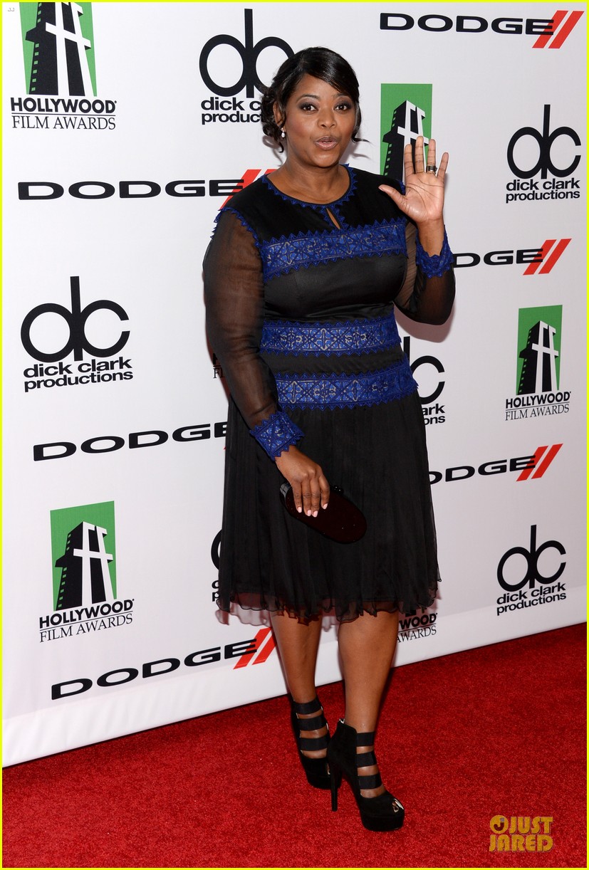 Sandra Bullock & Olivia Munn: Hollywood Film Awards 2013: Photo 2976633 ...