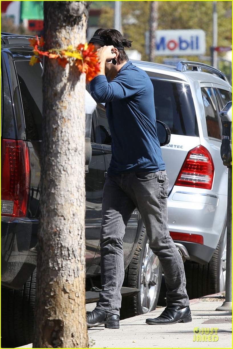 Colin Farrell Loves The Coop's Pizzas!: Photo 2966173 | Colin Farrell ...