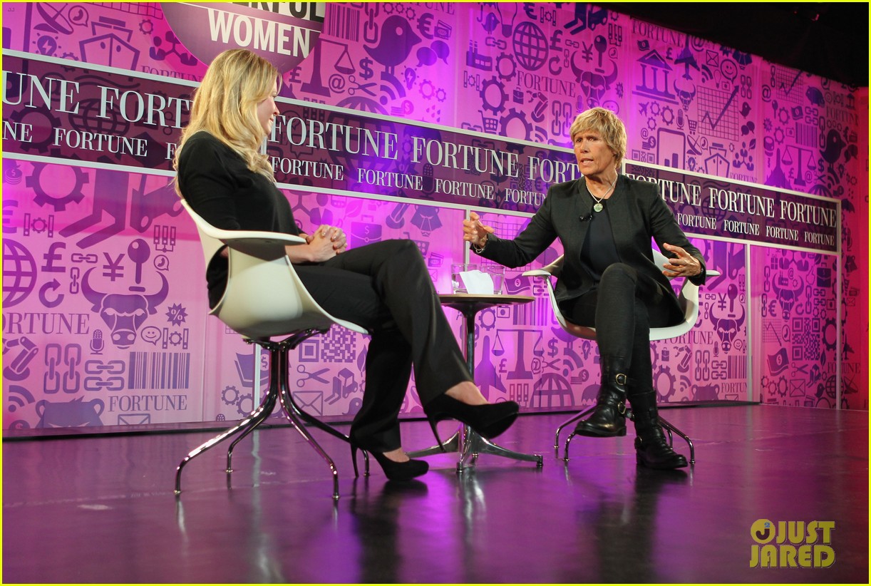 Chelsea Handler Interviews Diana Nyad at 'Fortune' Summit: Photo ...