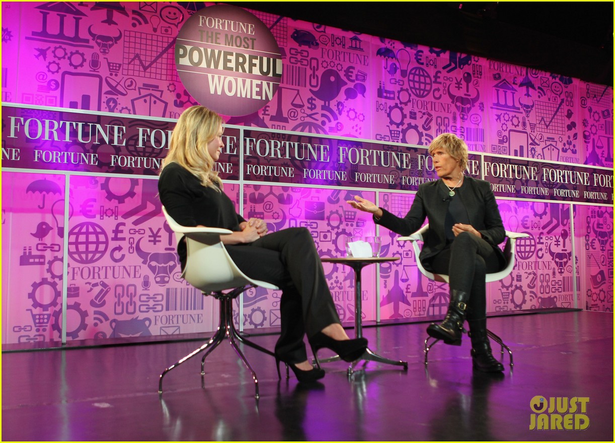 Chelsea Handler Interviews Diana Nyad at 'Fortune' Summit: Photo ...