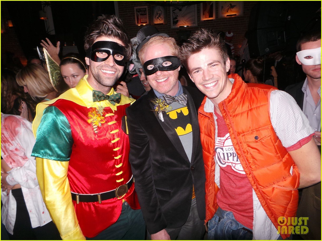 Kristin Chenoweth & Jesse Tyler Ferguson: Hollywood Halloween!: Photo ...