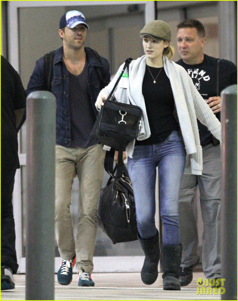 Blake Lively & Ryan Reynolds Touch Down in New Orleans: Photo 2971734 ...