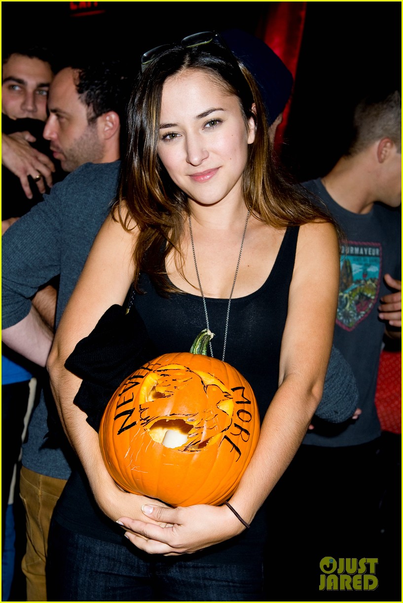 Krysten Ritter & Lacey Chabert - Just Jared Halloween Party 2013: Photo ...