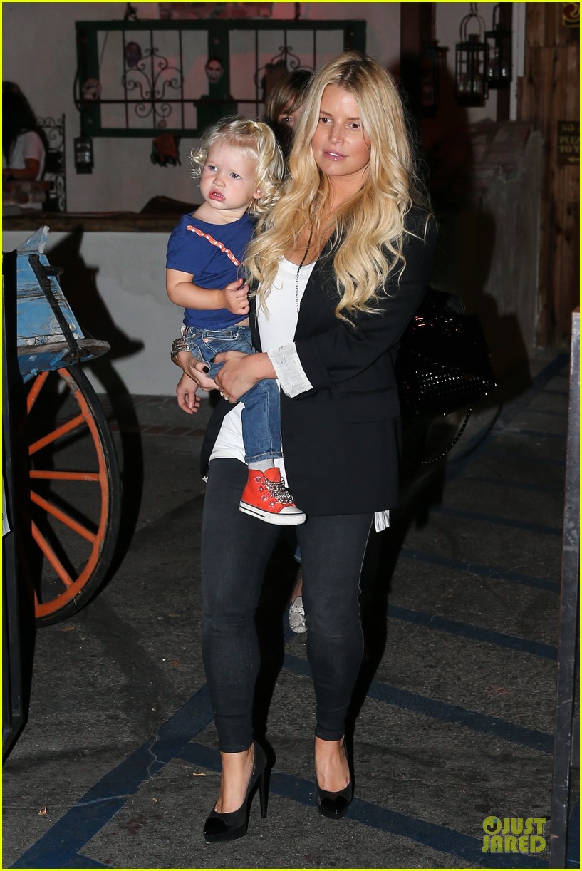 Jessica Simpson: Excited about Augustus Gardens for Wedding?: Photo ...