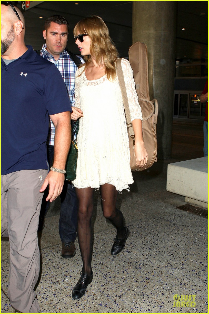 Taylor Swift Talks 'Sweeter Than Fiction' for 'One Chance' Trailer ...