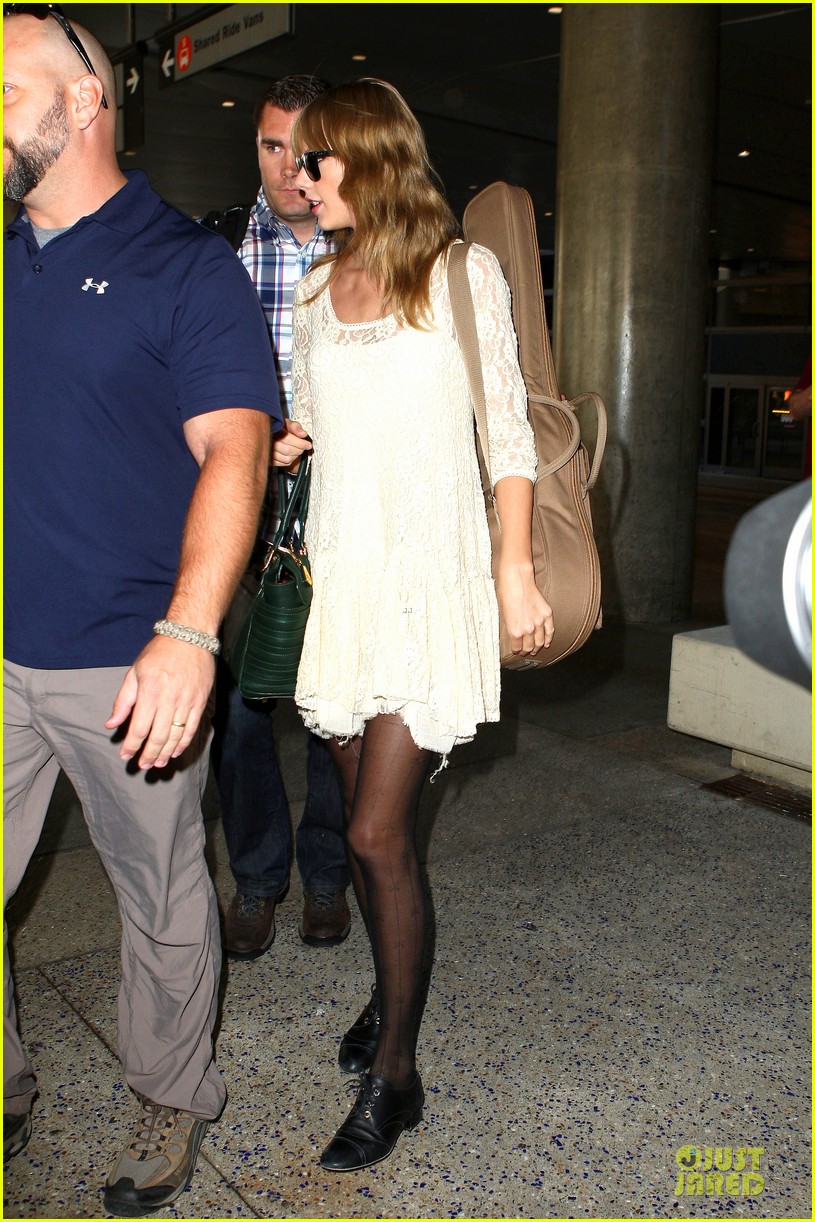 Photo: taylor swift talks sweeter than fiction for one chance trailer ...