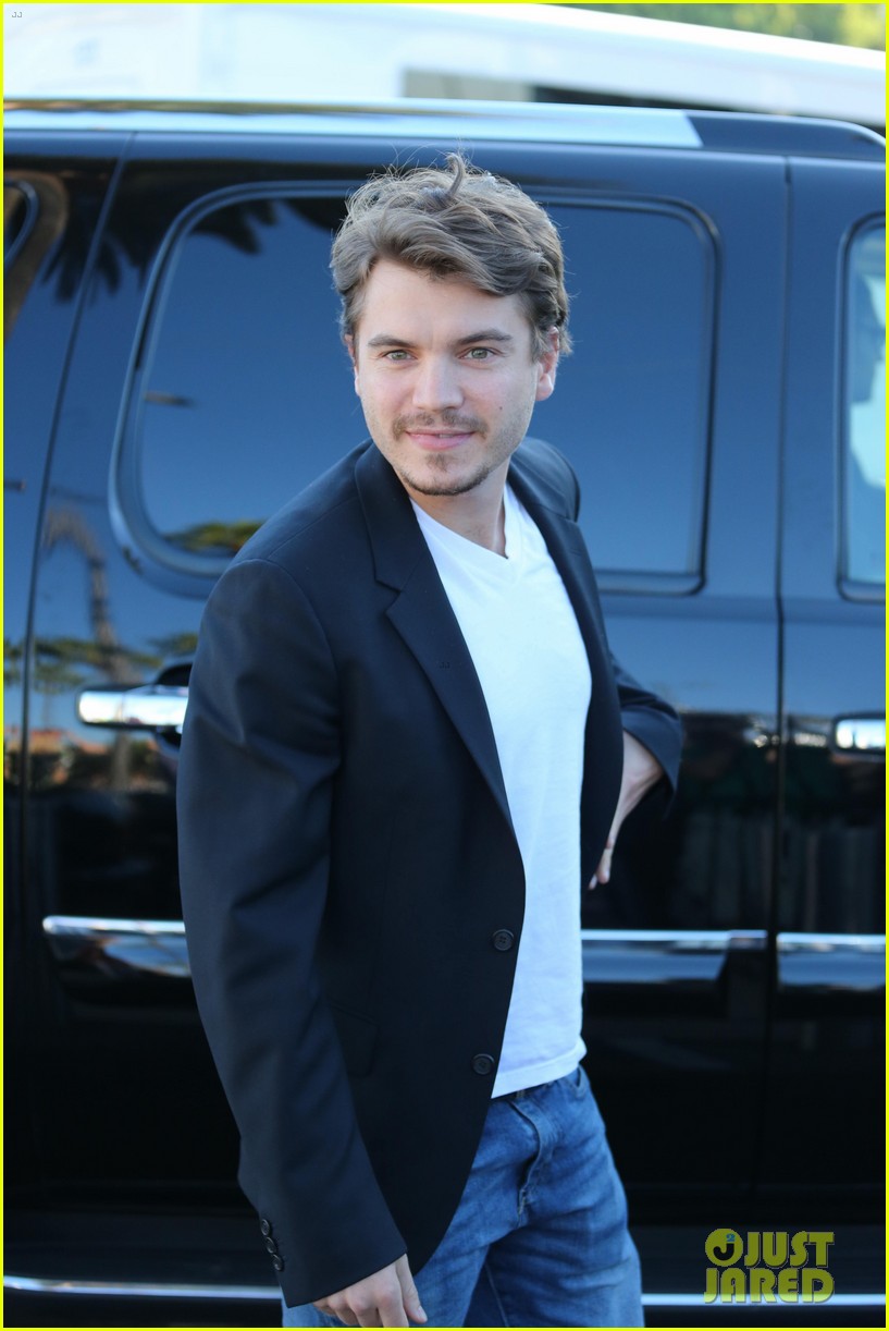 Emile Hirsch: Stephen Dorff is a 'Really Strong Actor': Photo 2988972 ...