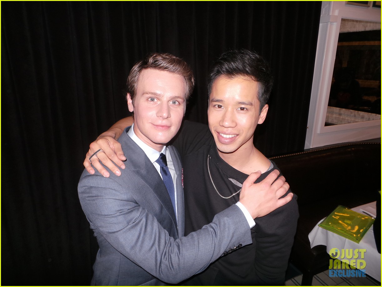 Jonathan Groff: JJ Spotlight of the Week (Behind the Scenes Pics ...