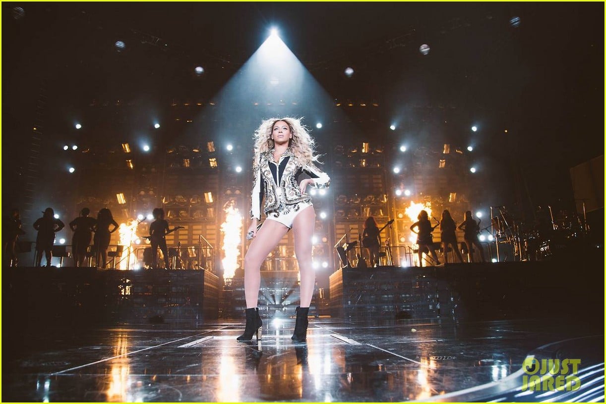 Beyonce Performs 'XO' Live for First Time - Watch Video Here!: Photo ...