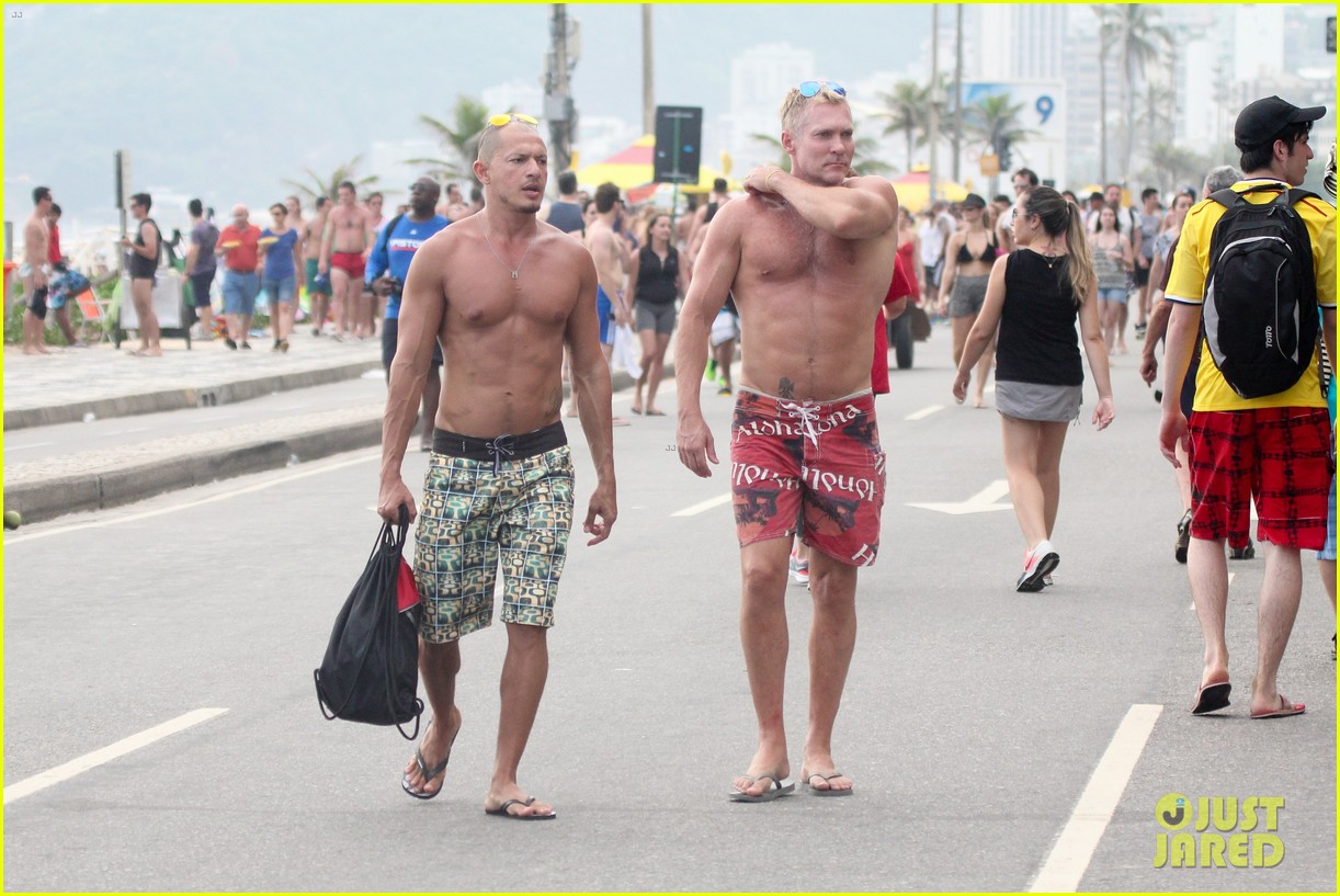 Sam Champion Strips Off Board Shorts to Show Sexy Speedo: Photo 3020048 ...