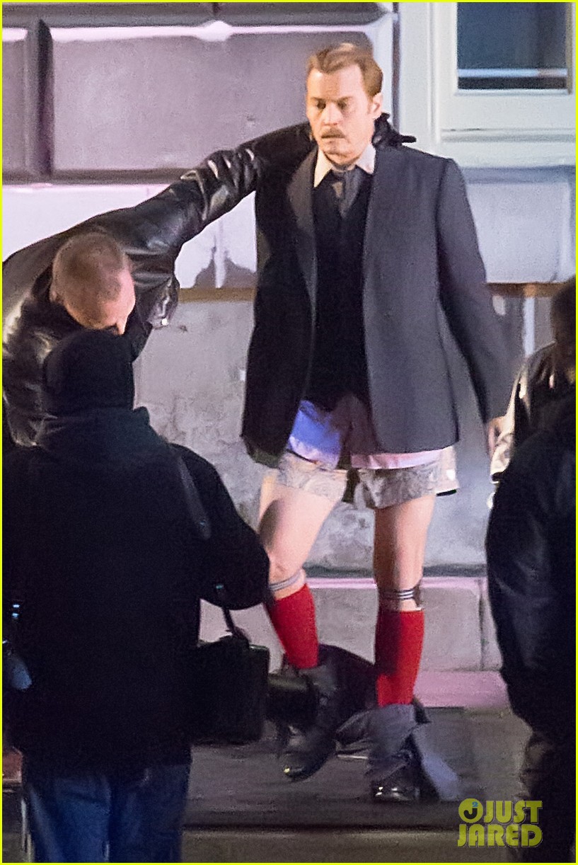 Johnny Depp's Pants Fall to the Ground on 'Mortdecai' Set (Pics): Photo ...