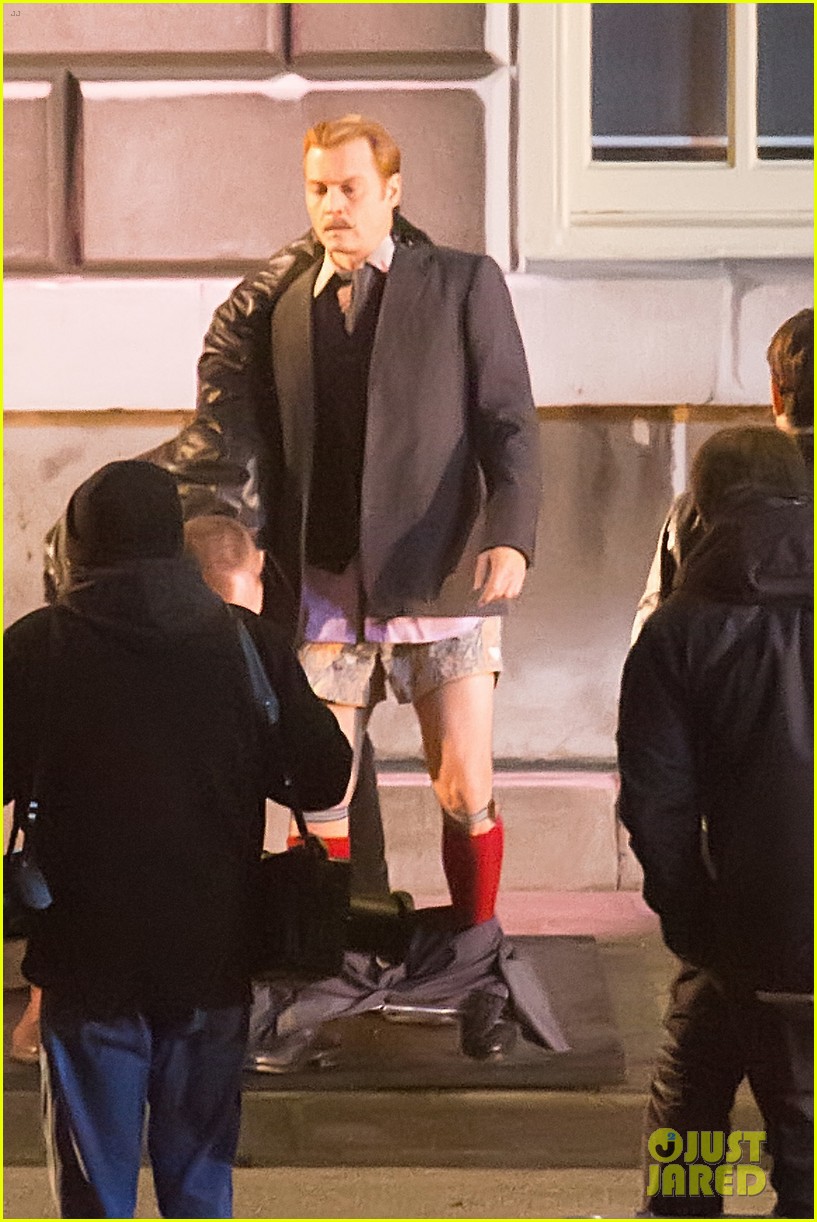 Johnny Depp's Pants Fall to the Ground on 'Mortdecai' Set (Pics): Photo ...